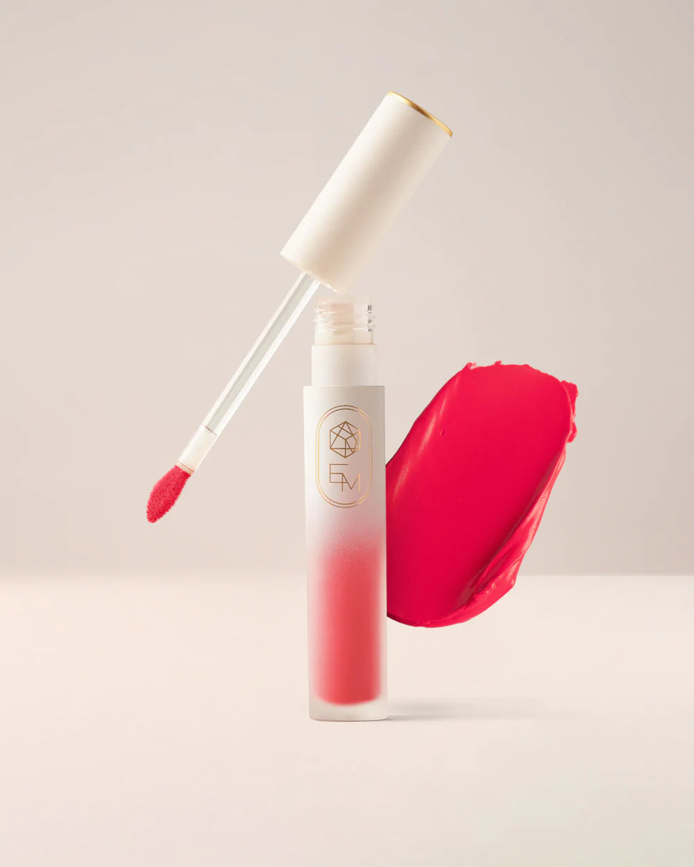 EM COSMETICS SOFT SPOKEN VELVET LIP CREME FLUTTER – Beauty Lover´s Mexico